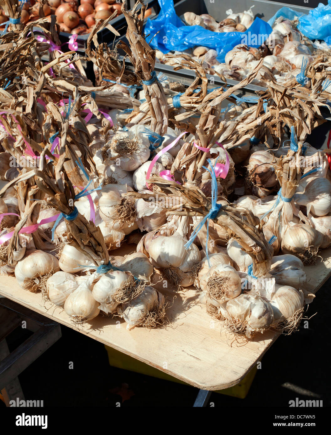 Garlic stall, Market scene Cancale, Brittany, Northern France, Europe ...