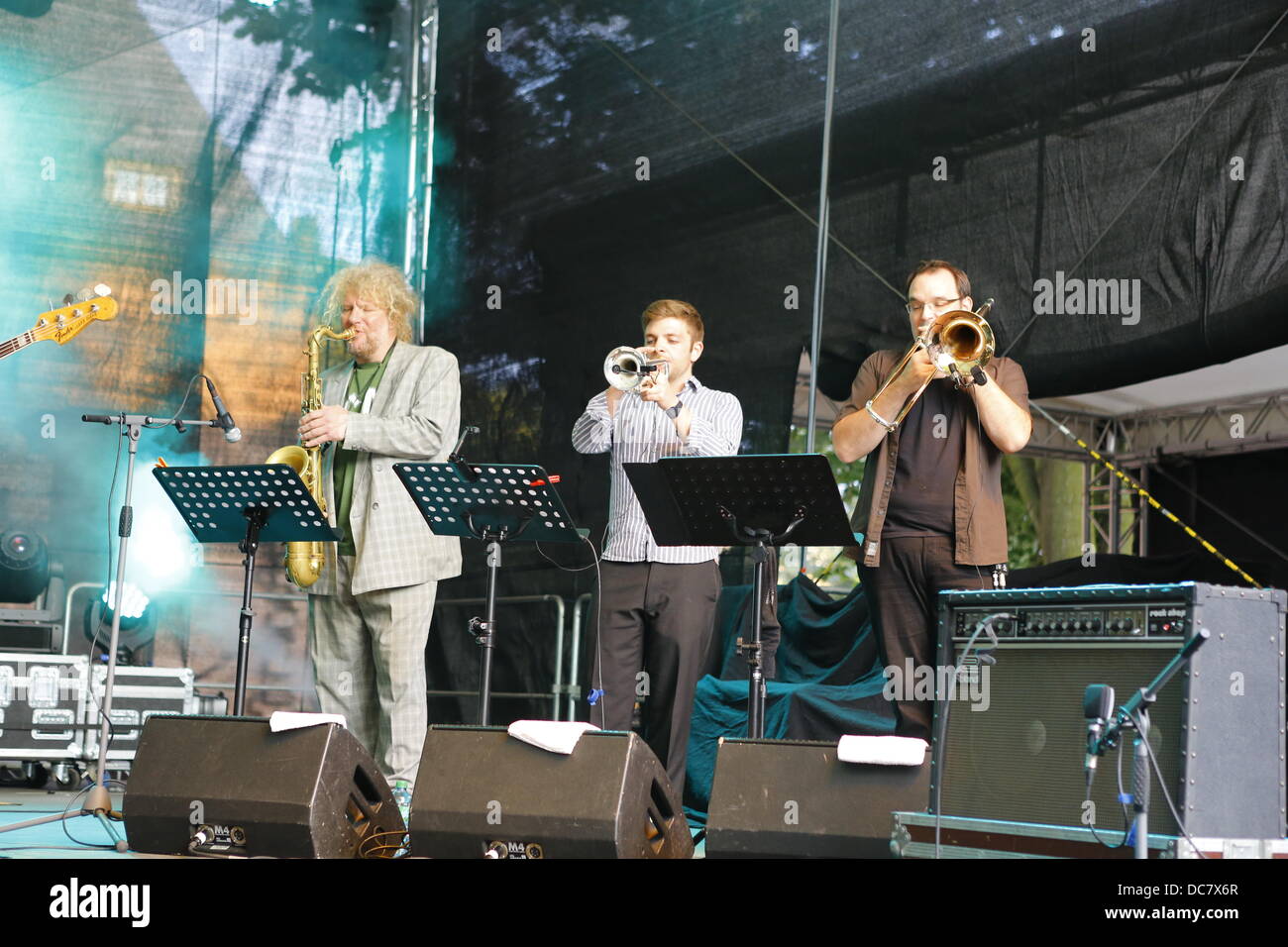 Worms, Germany. 11th August 2013. Lšmsch Lehmann (L), Chris Perschke (M ...