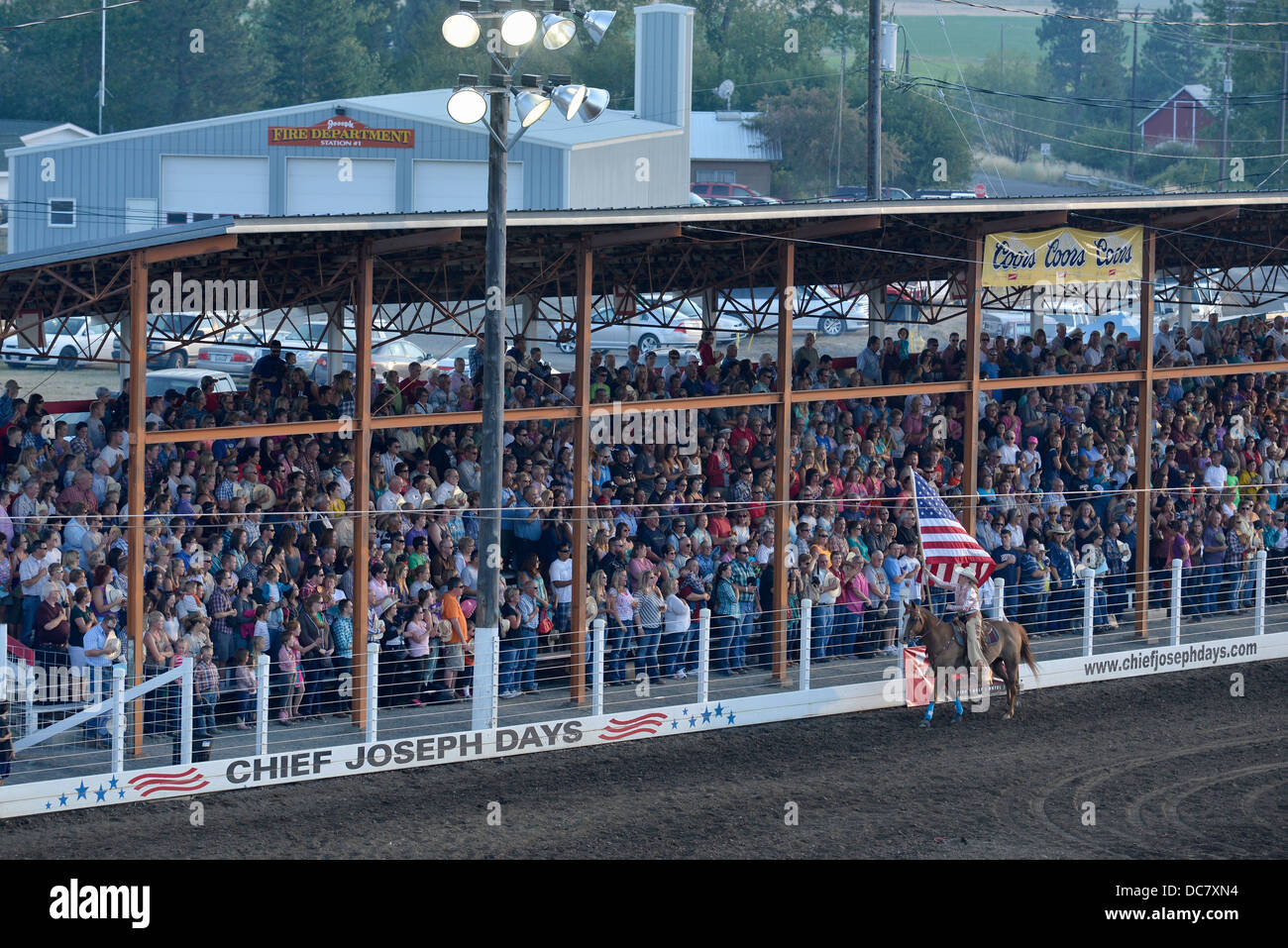 Rodeo audience hi-res stock photography and images - Alamy