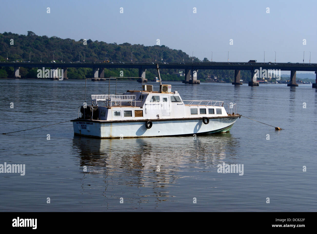 Boating on goa backwaters hi-res stock photography and images - Alamy