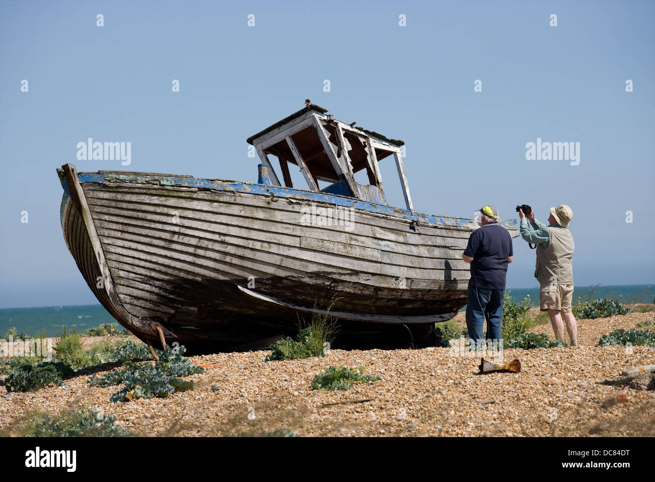 pebble beach Dungeness Kent Stock Photo - Alamy
