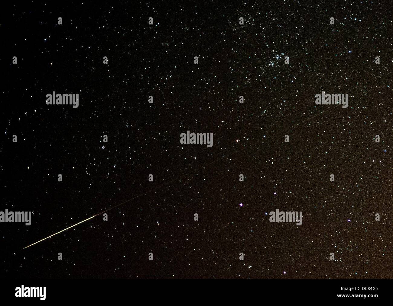 Comet swift tuttle hi-res stock photography and images - Alamy