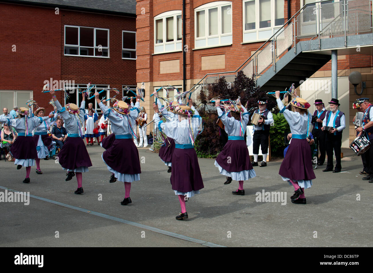 Clogs Dance Dancing Clog High Resolution Stock Photography and Images ...
