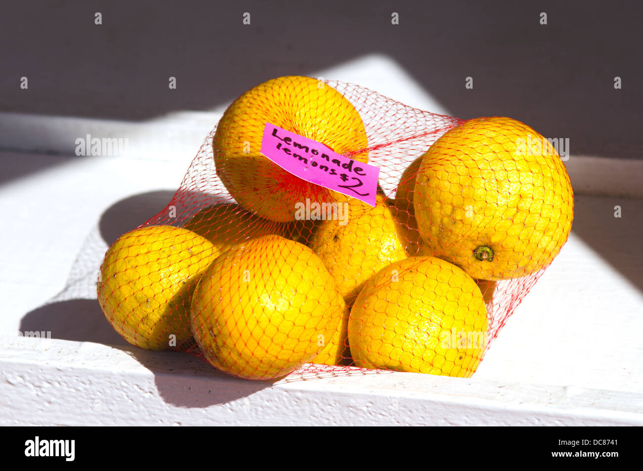 Lemons For Sale High Resolution Stock Photography and Images - Alamy