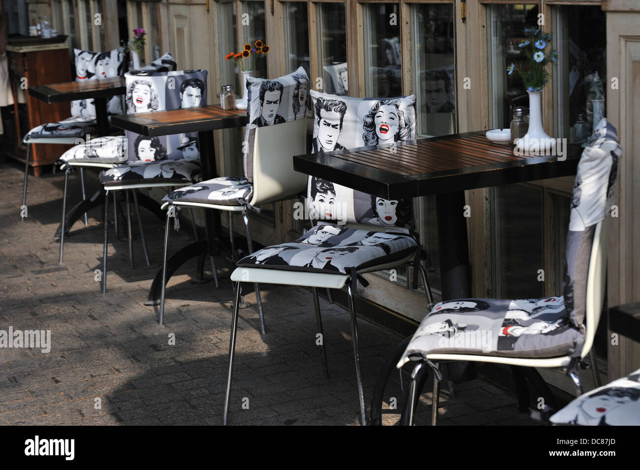 Cafe, Odessa, Ukraine Stock Photo - Alamy