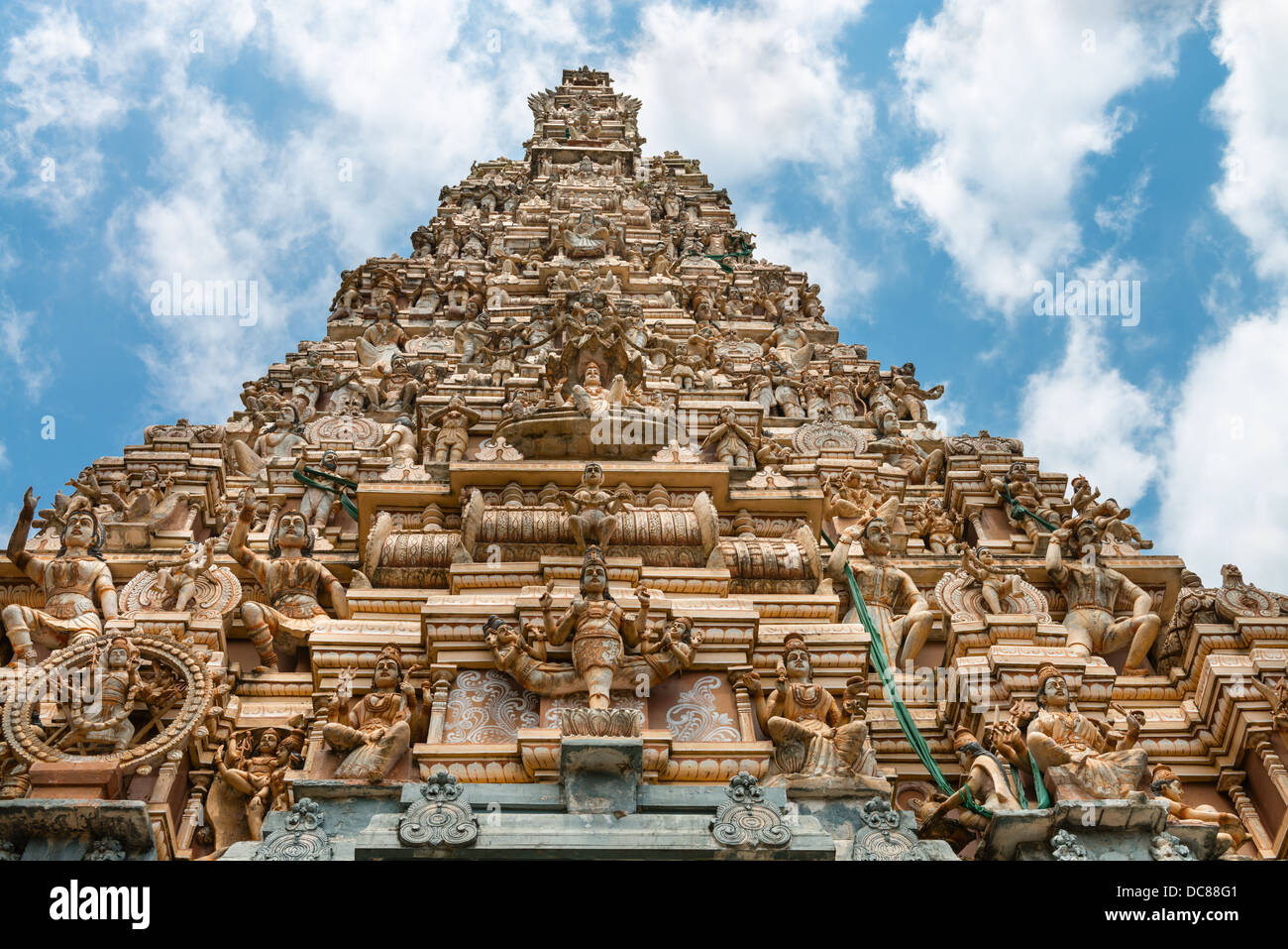 Matale hindu temple hi-res stock photography and images - Alamy