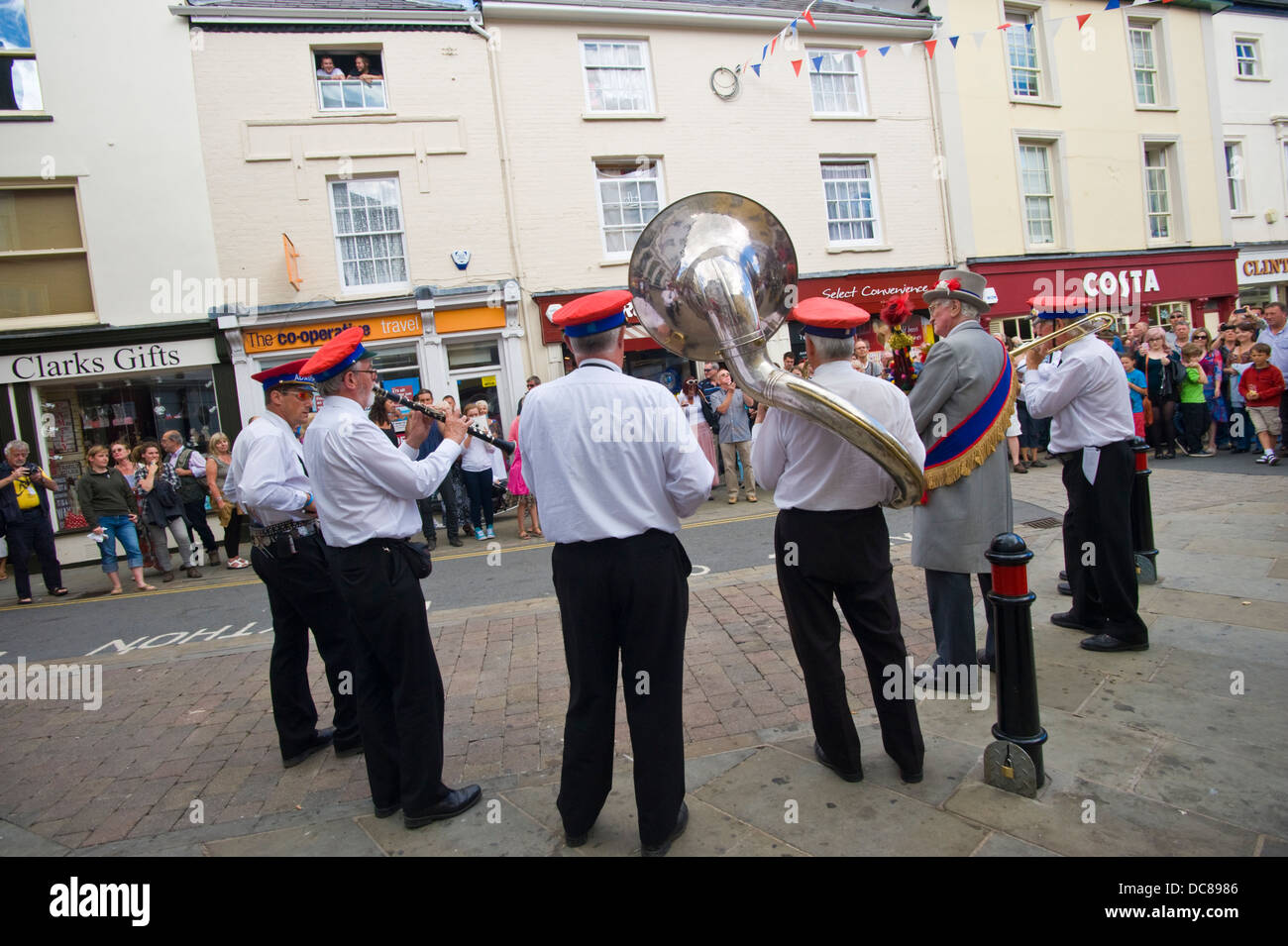 New orleans brass players hi-res stock photography and images - Alamy