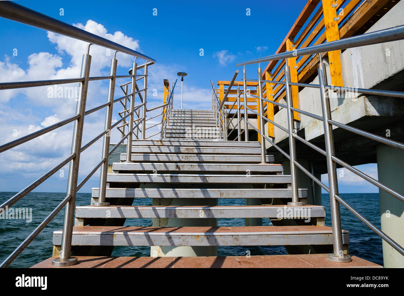 Mooring stair ladder hi-res stock photography and images - Alamy