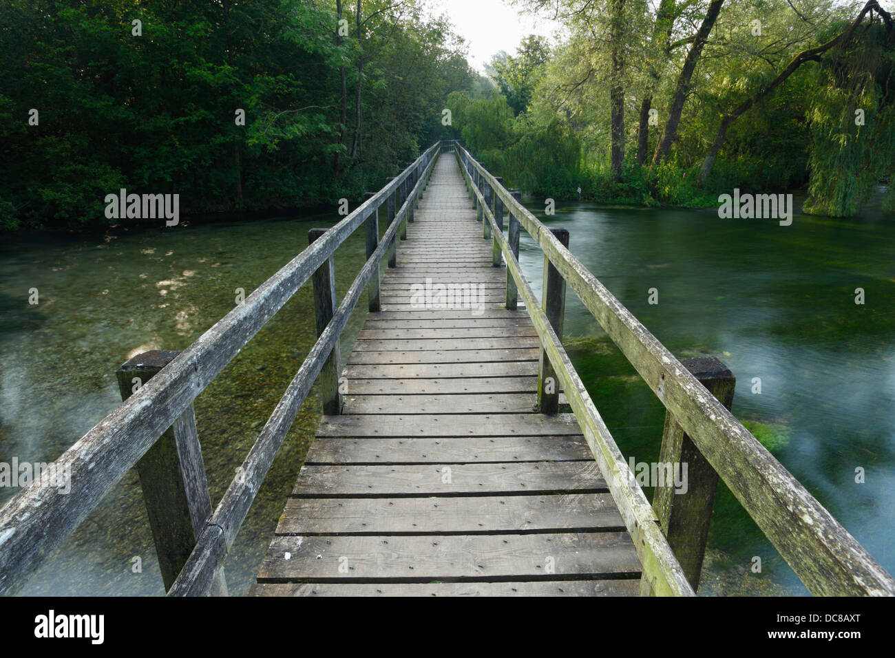 Bridge test hi-res stock photography and images - Alamy