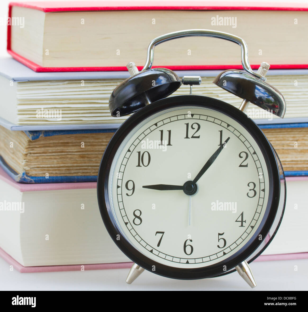 Alarm clock i hi-res stock photography and images - Alamy