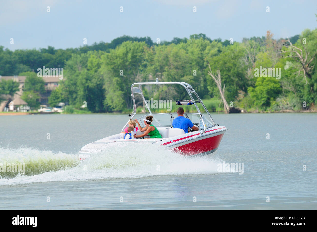 Boating on a river hi-res stock photography and images - Alamy