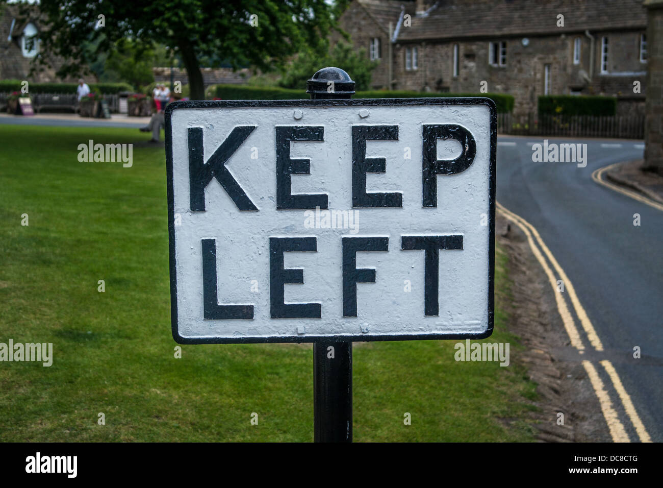 Showing warning graphic on hi-res stock photography and images - Alamy