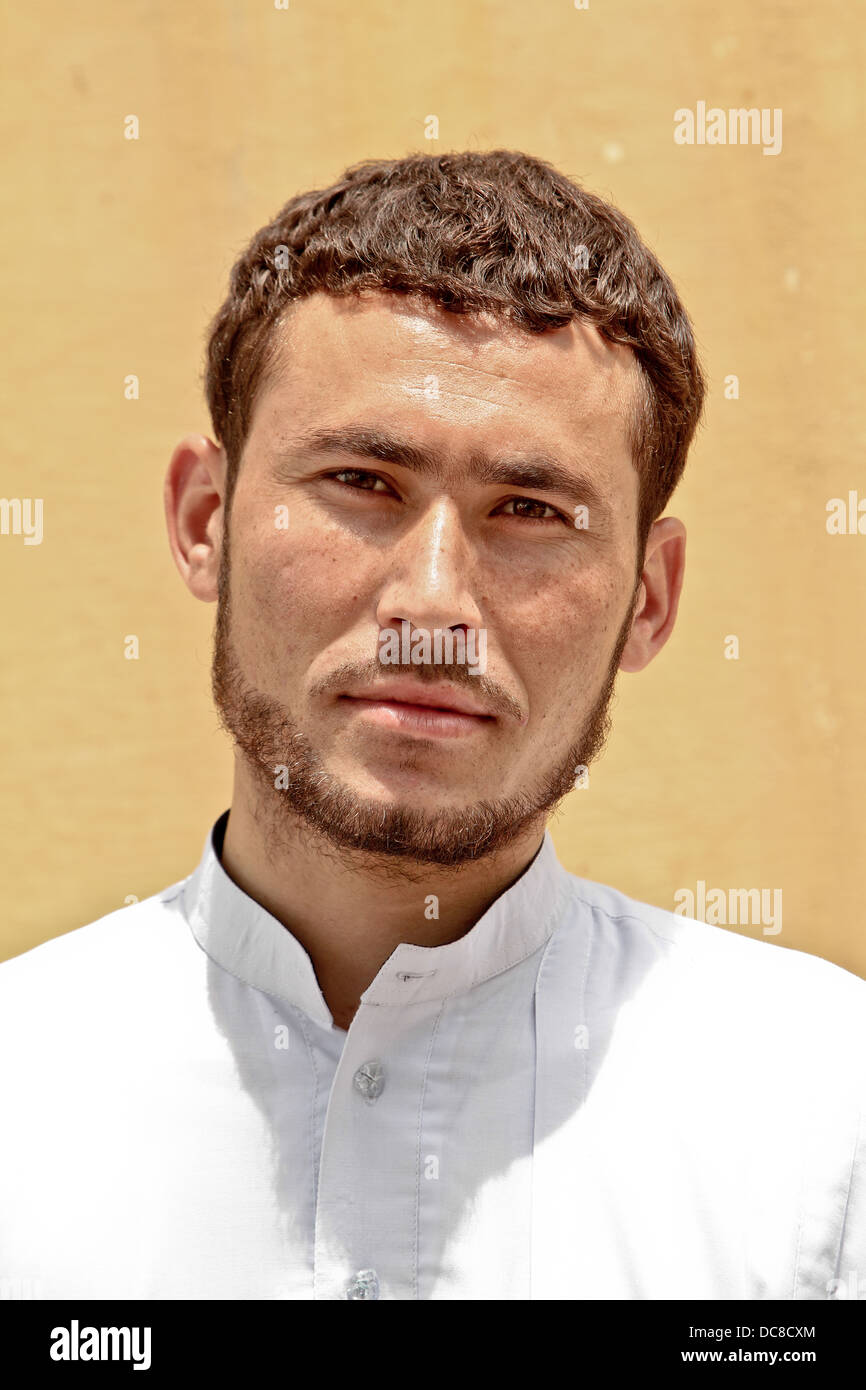 Afghan male portrait Stock Photo - Alamy