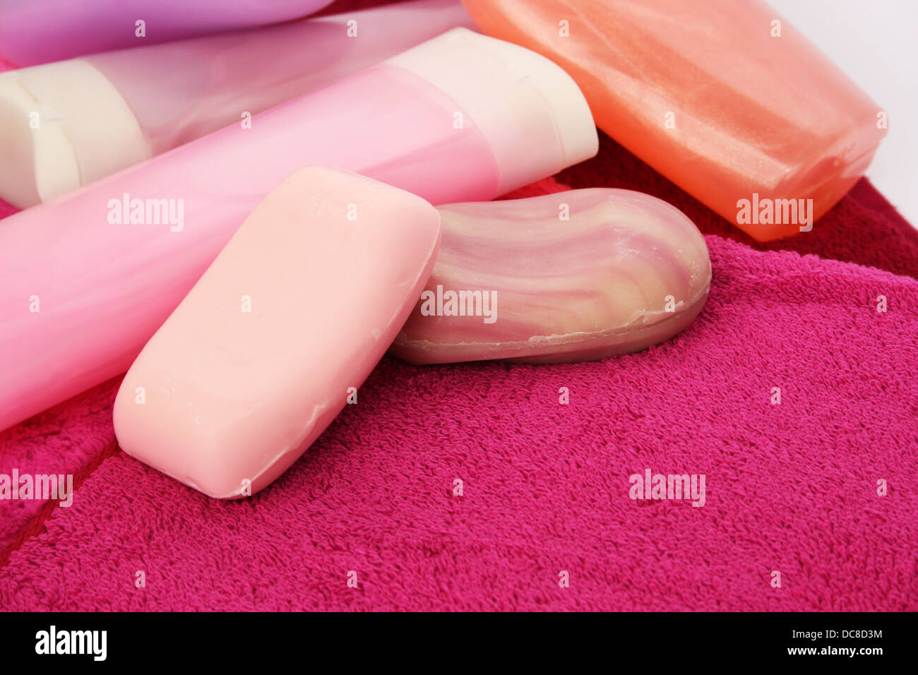 Shampoos hi-res stock photography and images - Alamy