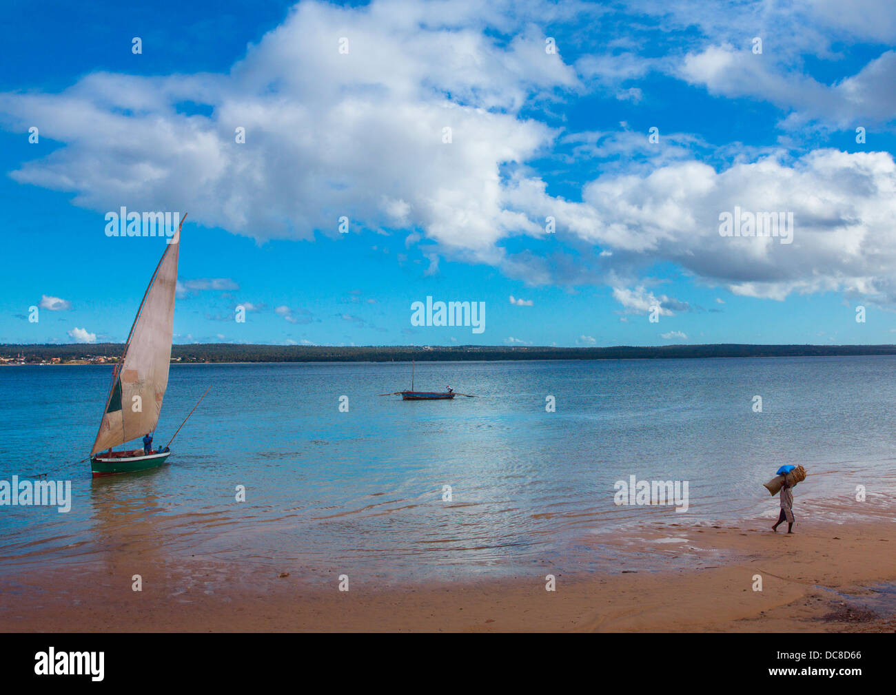 Inhambane bay hi-res stock photography and images - Alamy