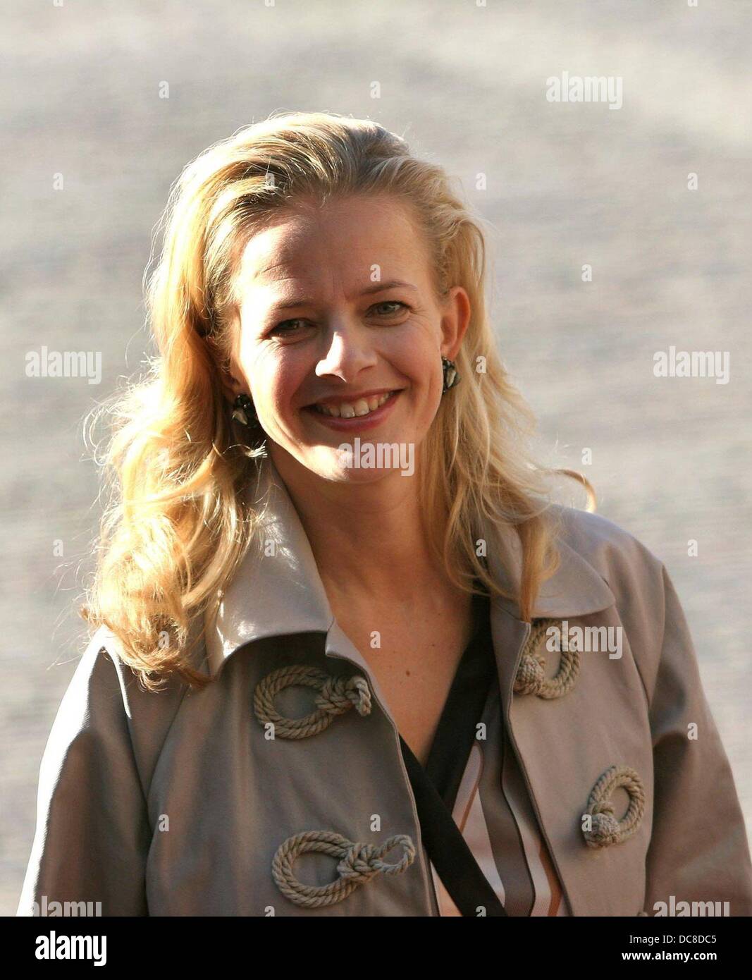 (dpa) - Mabel Wisse Smit, the pregnant wife of Prince Johan Friso of ...