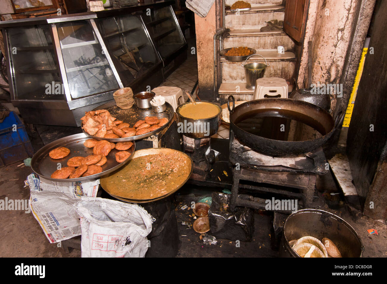 Indian street food in Ajmer India Stock Photo - Alamy