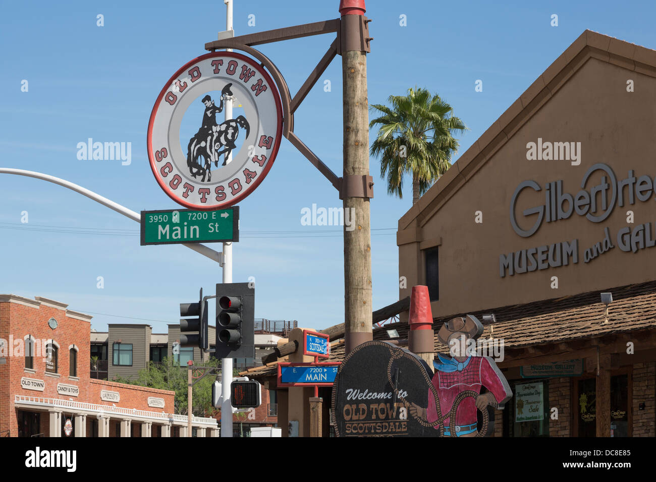 Old town scottsdale hi-res stock photography and images - Alamy