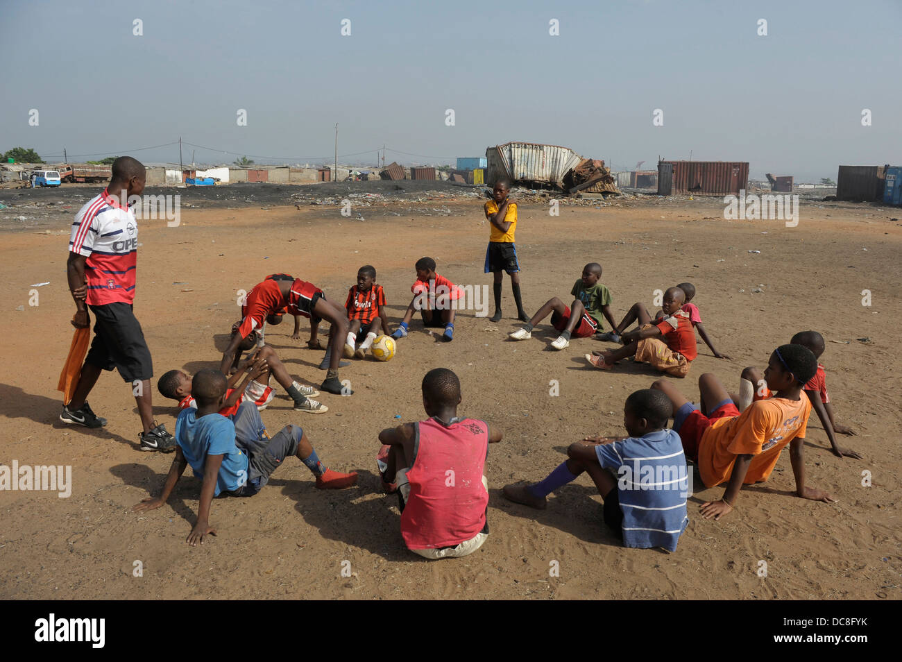 Angola Luanda 25 January 2011 An extremely poor area without facilities ...