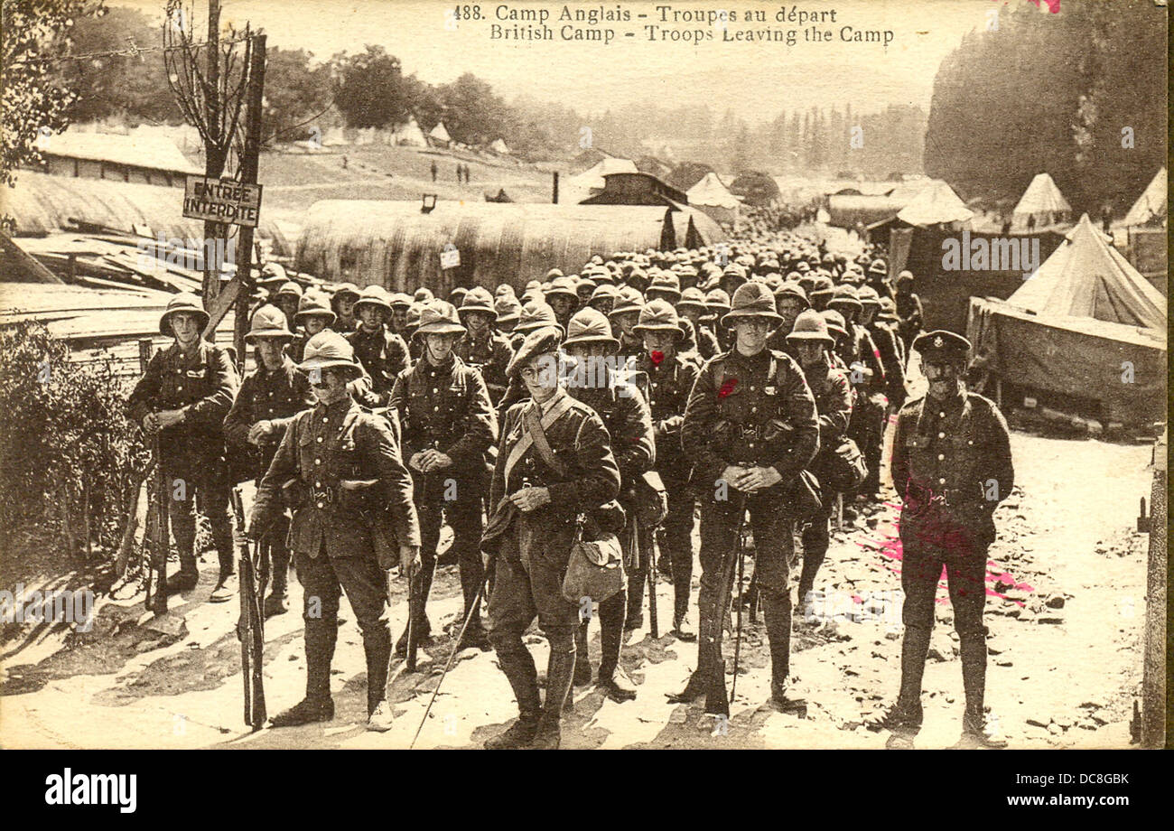 British soldiers ww1 leaving for war hi-res stock photography and ...