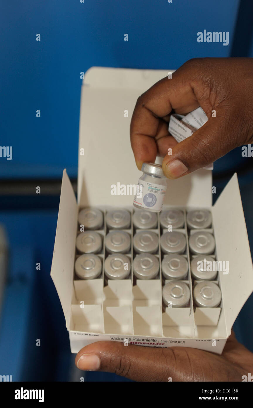 Angola luanda cacuaco municipality 24 hi-res stock photography and ...