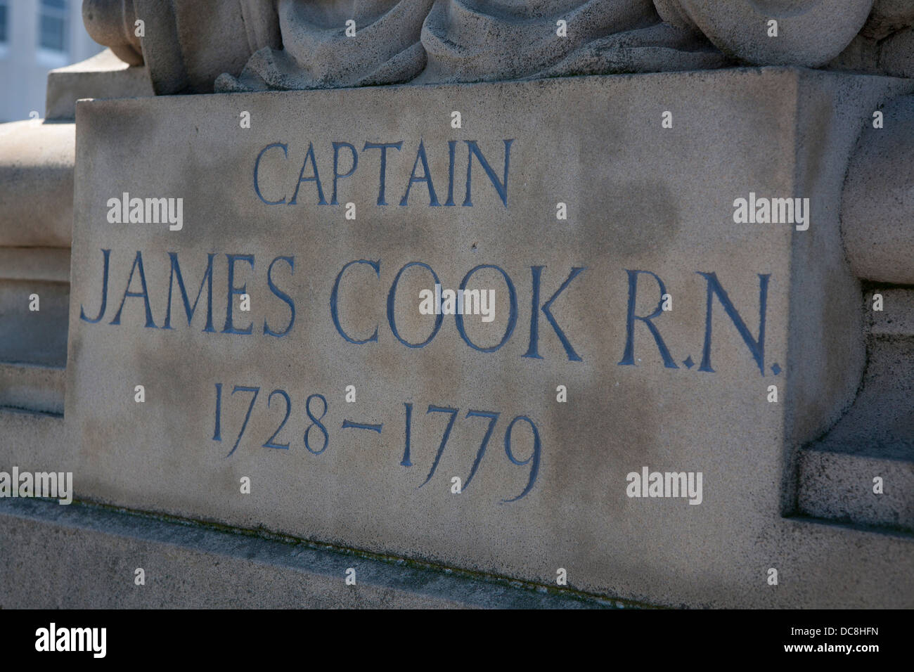 Close up of captain james cook statue hi-res stock photography and ...