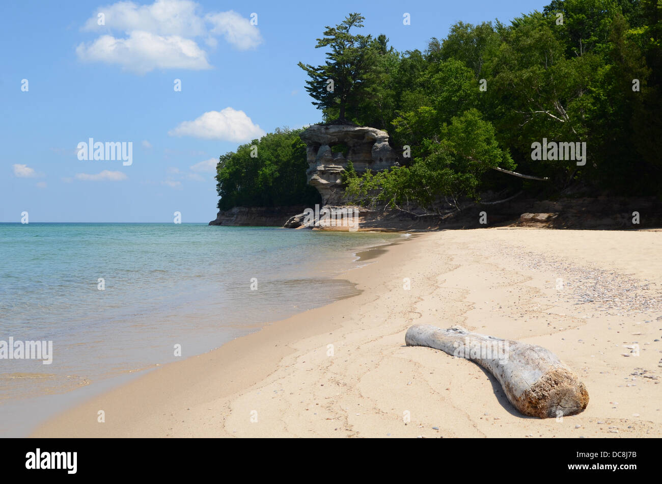 Pictured rocks chapel beach hi-res stock photography and images - Alamy