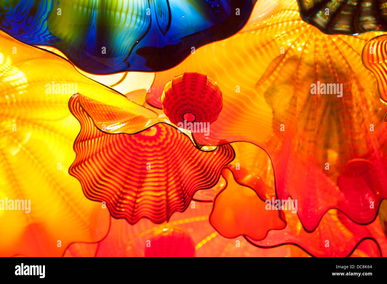 American glass sculptor Dale Chihuly exhibits his brilliant glass ... American glass sculptor Dale Chihuly exhibits his brilliant glass ...