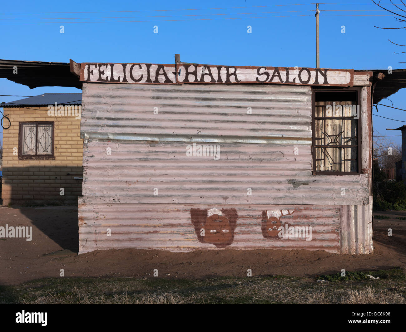 Informal township business hi-res stock photography and images - Alamy