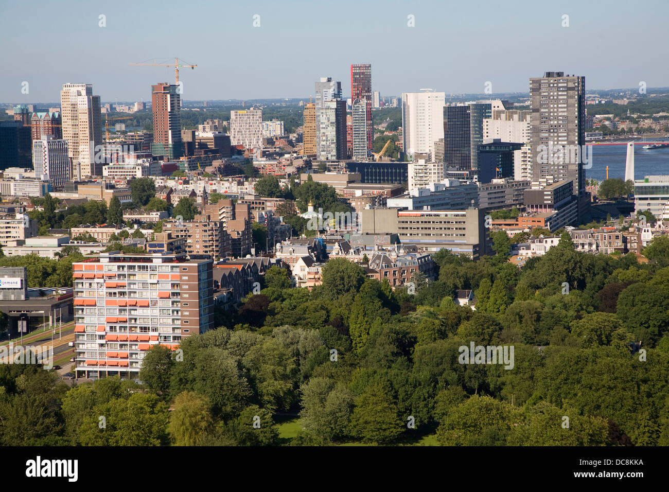 Oblique view architecture hi-res stock photography and images - Alamy