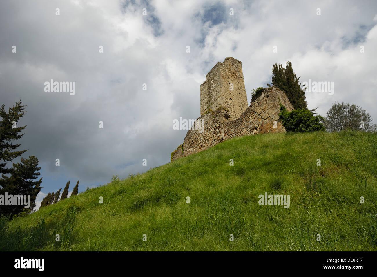The ruins of the Romena castle Stock Photo - Alamy