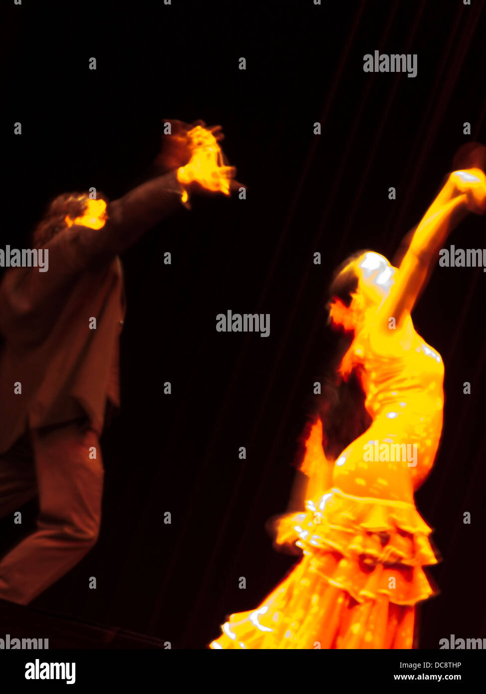 SPANISH FLAMENCO DANCERS PERFORMANCE Stock Photo - Alamy