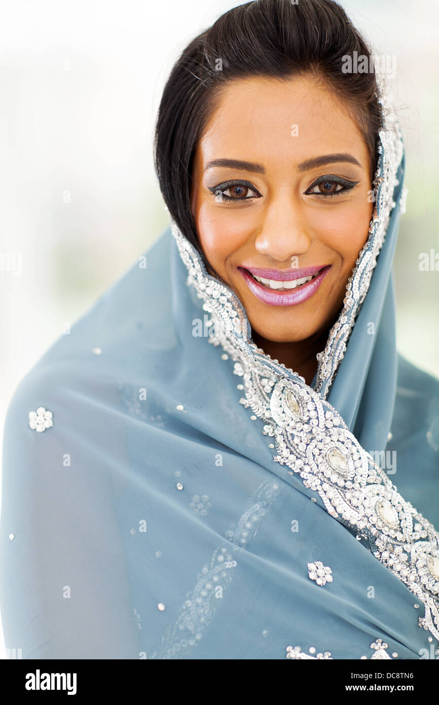 Indian model in saree hi-res stock photography and images - Alamy