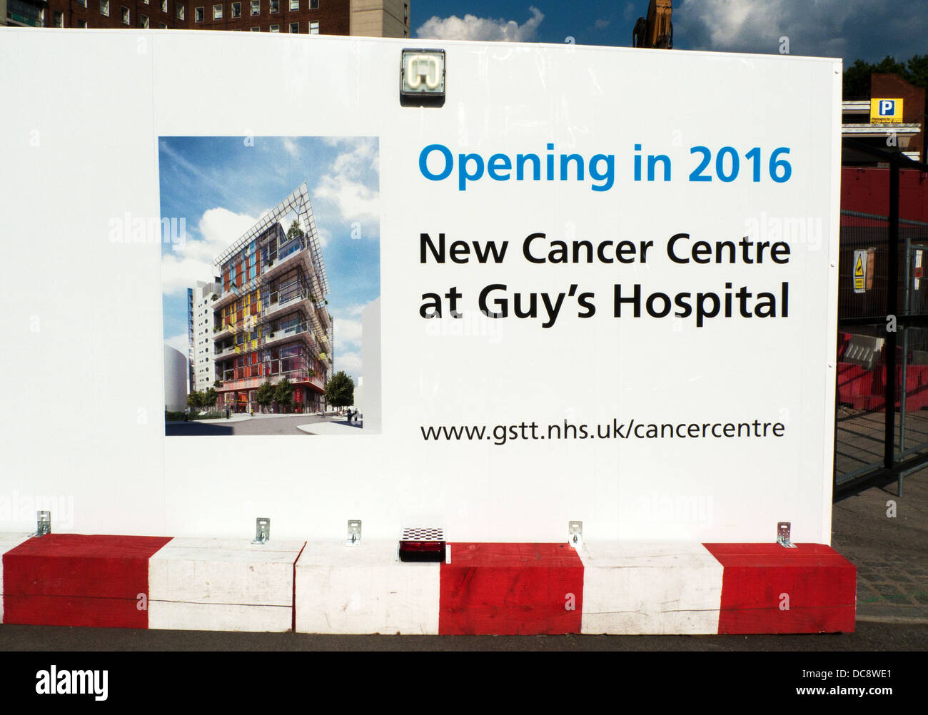 Guy's cancer centre hi-res stock photography and images - Alamy