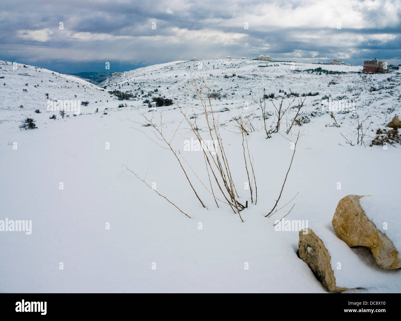 The mountains of judea hi-res stock photography and images - Alamy