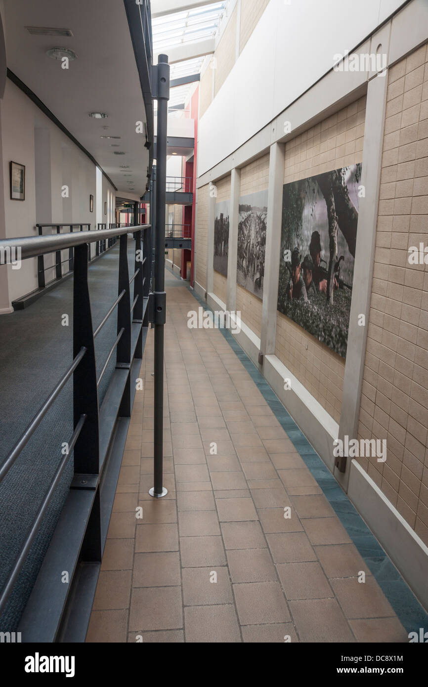 Defence academy united kingdom shrivenham hi-res stock photography and ...
