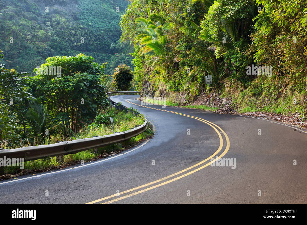 Road signs hana hi-res stock photography and images - Alamy