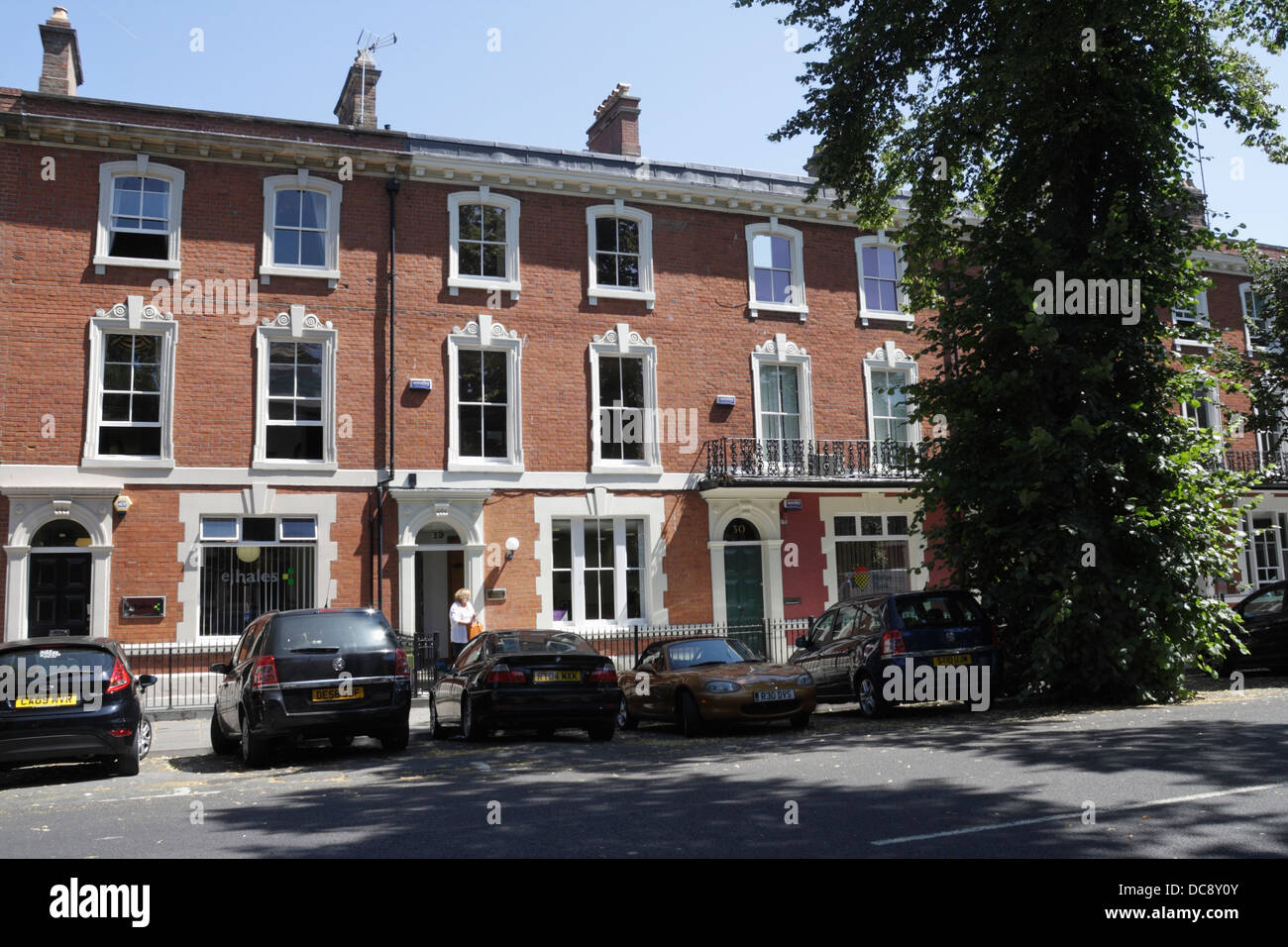 Victorian buildings cardiff hi-res stock photography and images - Alamy