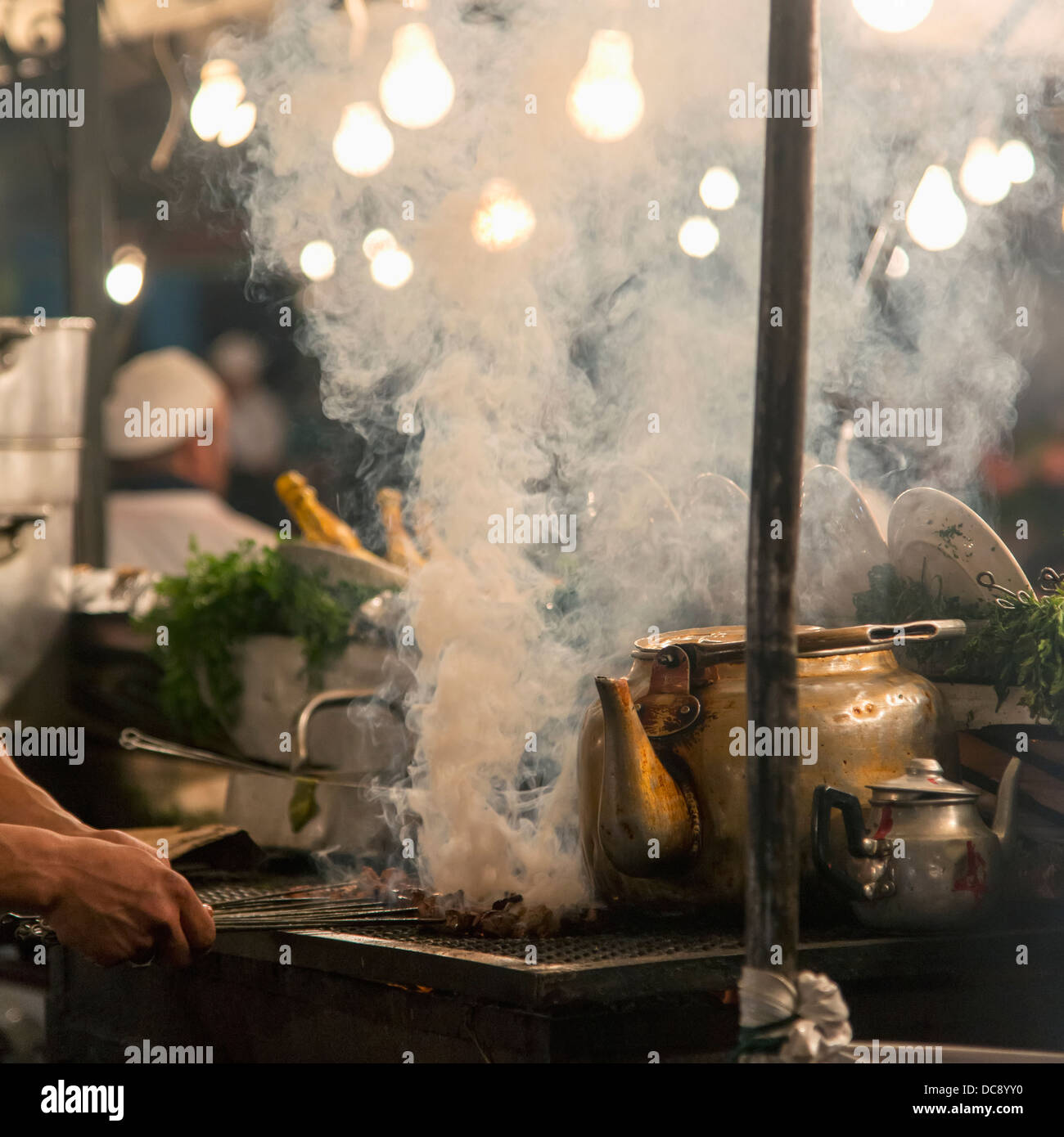 North african tea pot hi-res stock photography and images - Alamy