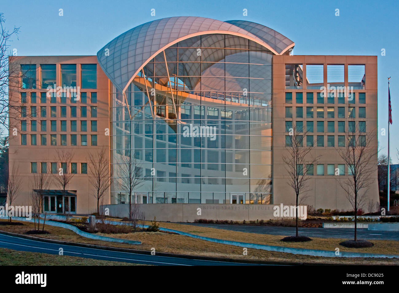 Peace building hi-res stock photography and images - Alamy