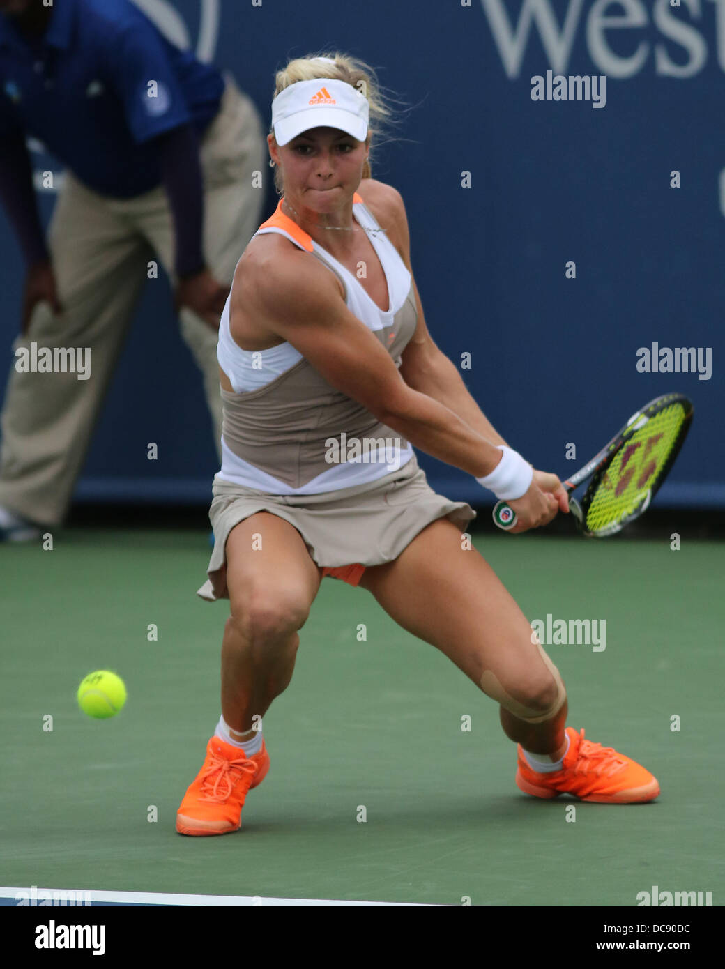 Maria coleman hi-res stock photography and images - Alamy