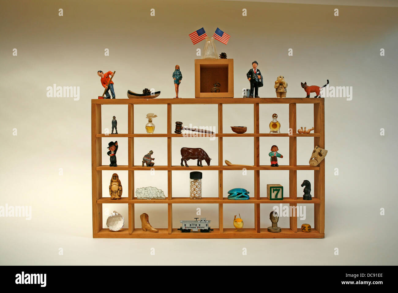 Curios hi-res stock photography and images - Alamy