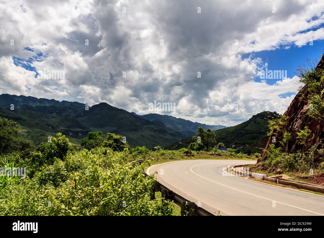 Son la valley hi-res stock photography and images - Alamy