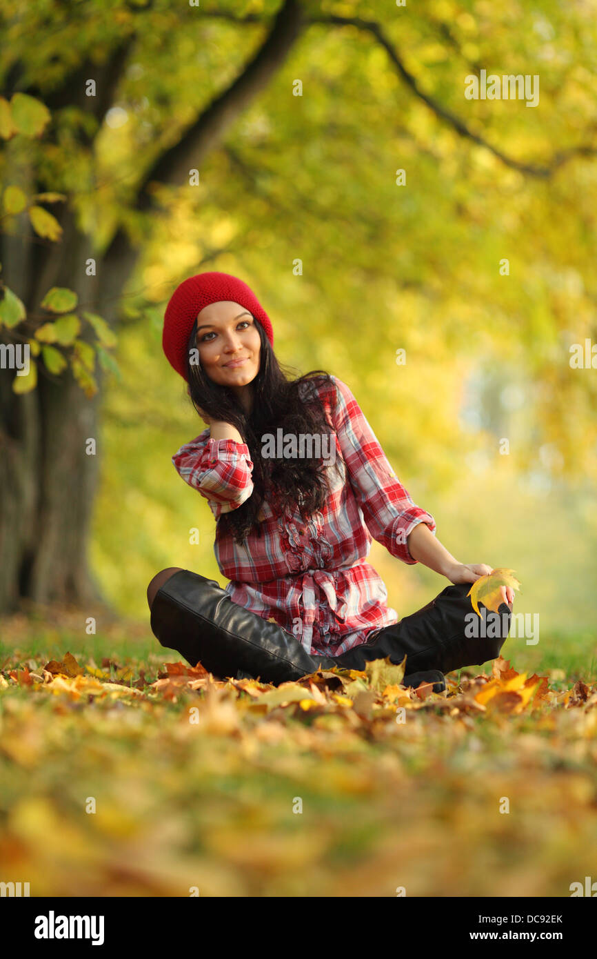 autumn woman portret in park Stock Photo - Alamy
