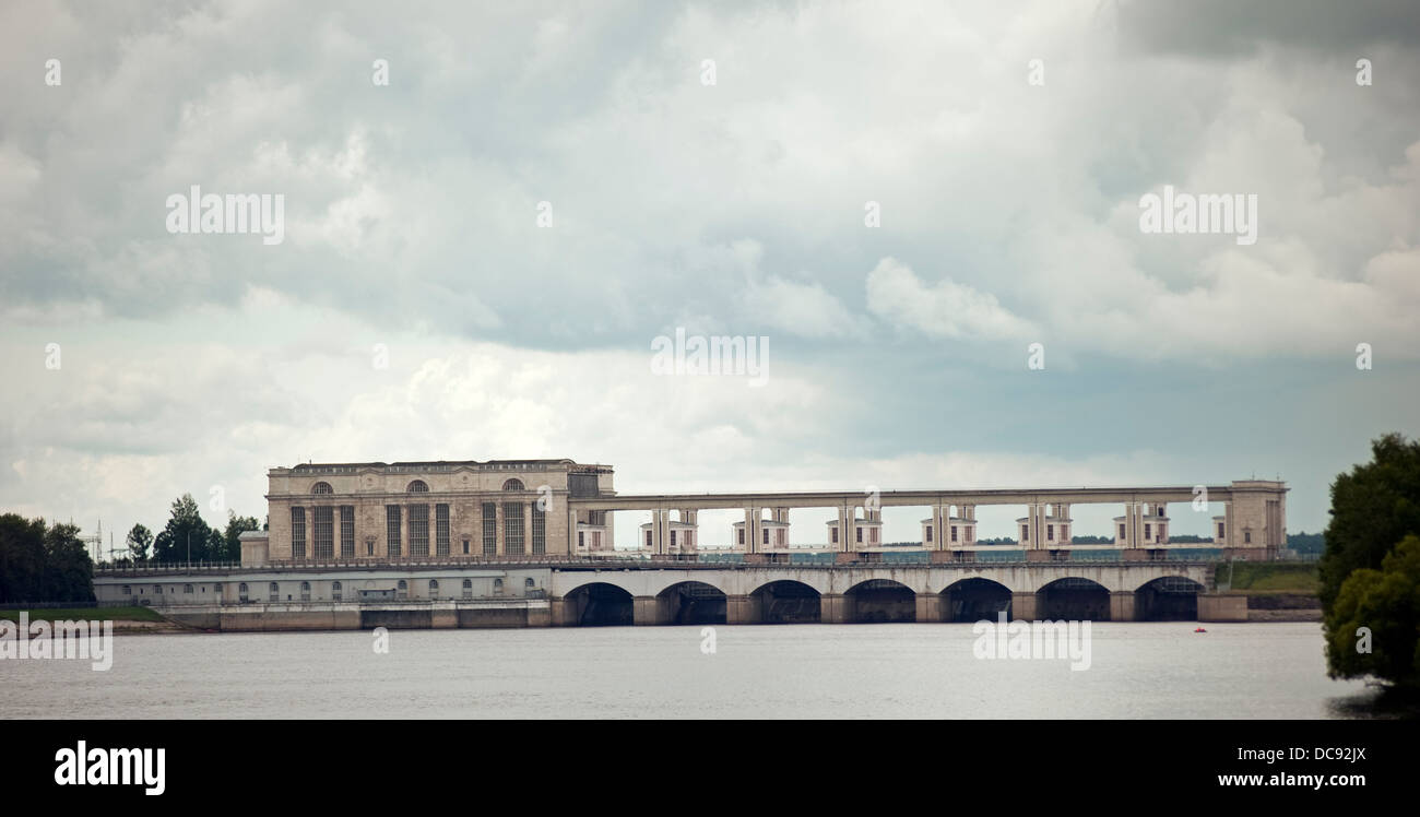 Hydroelectric dam in Uglich, Volga River Russia Stock Photo - Alamy