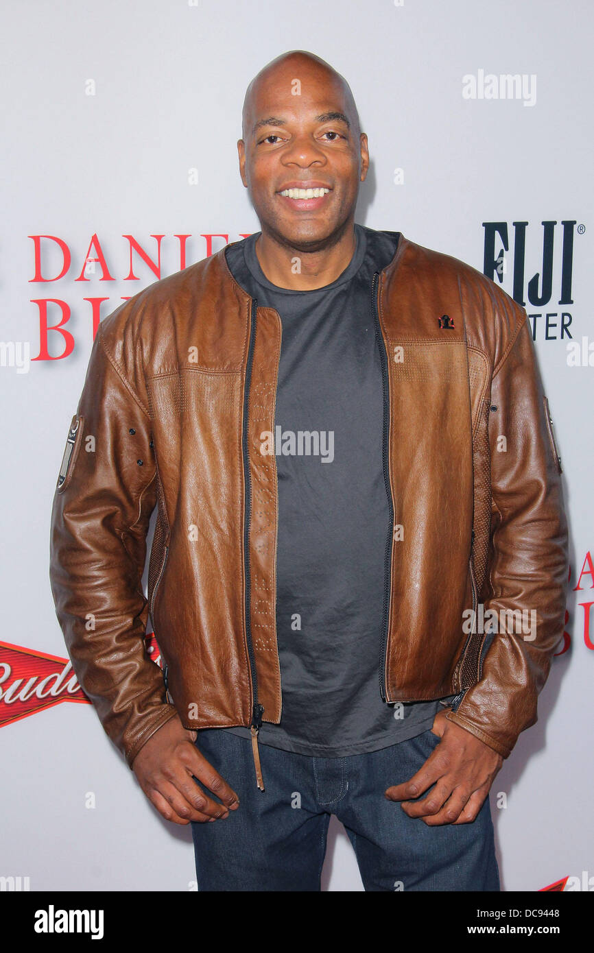 Los Angeles, California, USA. 13th Aug, 2013. Alonzo Bodden attends Lee ...