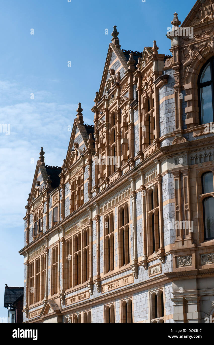 Newton Abbot is a market town and civil parish in the Teignbridge ...