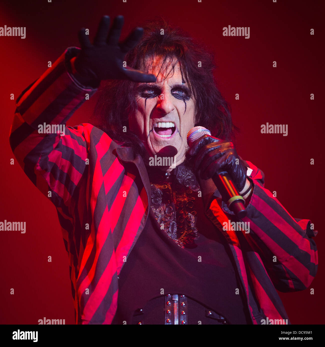 Alice cooper hi-res stock photography and images - Alamy