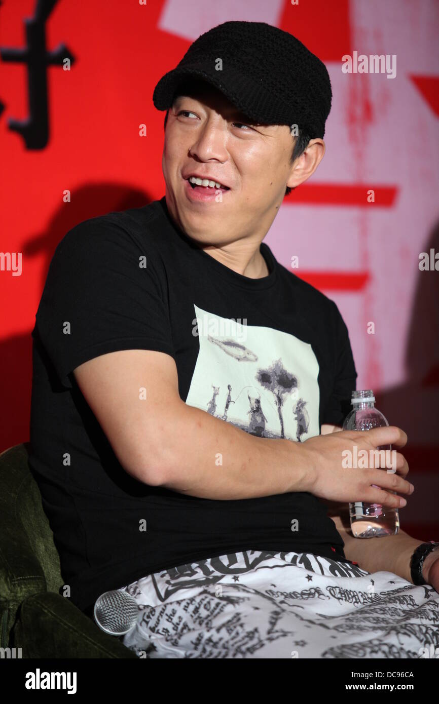Shanghai, China. 12th Aug, 2013. Actor Huang Bo and actress Yuan Quan ...