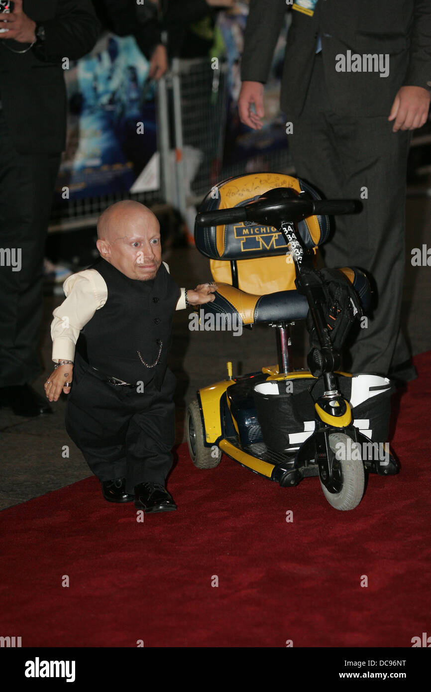 Actor Verne Troyer poses for photographers as he arrives for the ...